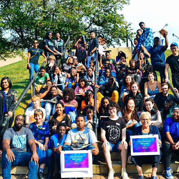 BDS 9th grade students gain real world textile experience on a visit to ...